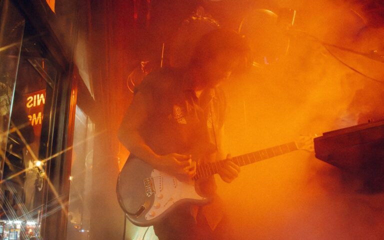 Ari Davis - Beat Magazine