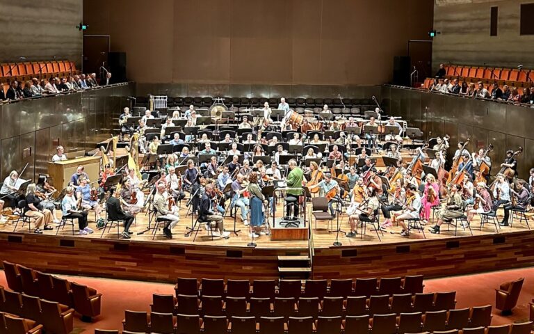 MSO Chief Conductor shares orchestra secrets in open rehearsal