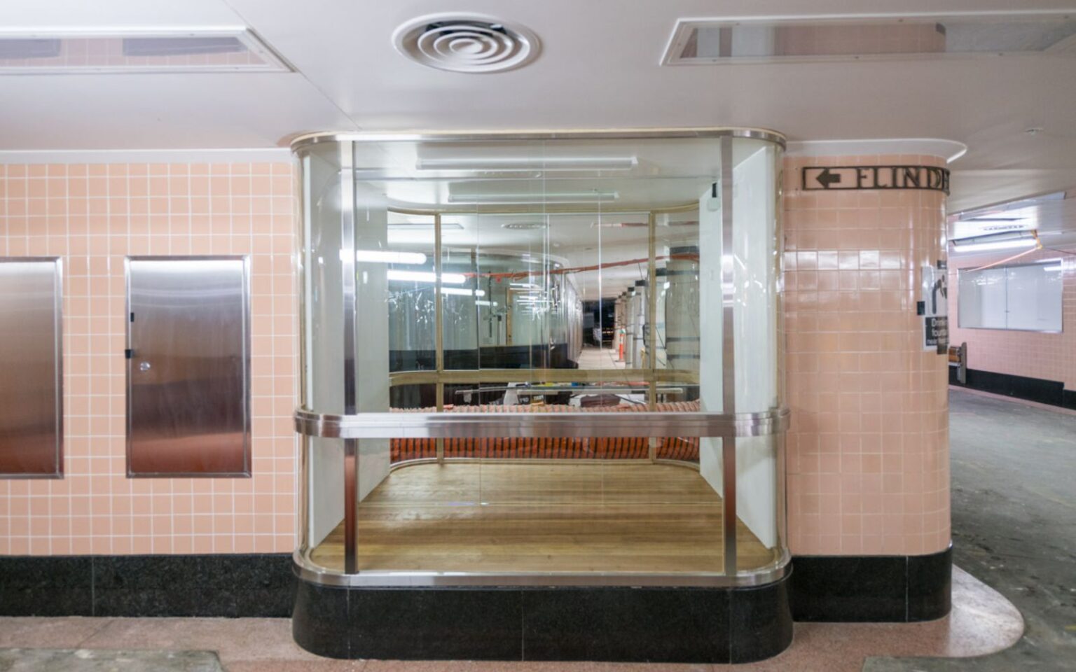 Metro Tunnel brings underground shopping to city commuters