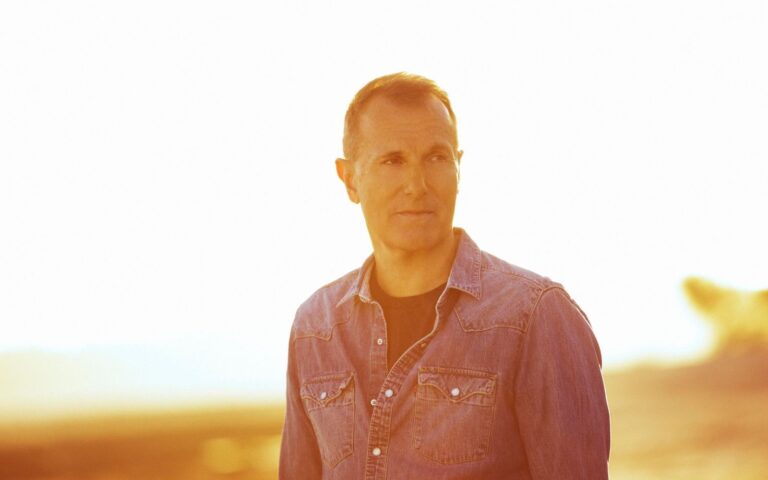 James Reyne is hitting the road to commemorate the fall of Australian ...