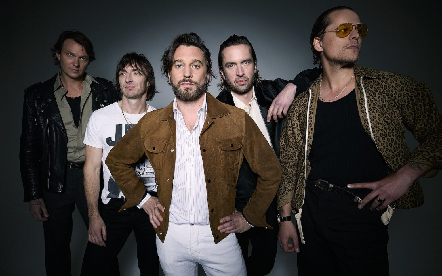 Jet heads out regional on massive tour this October and November
